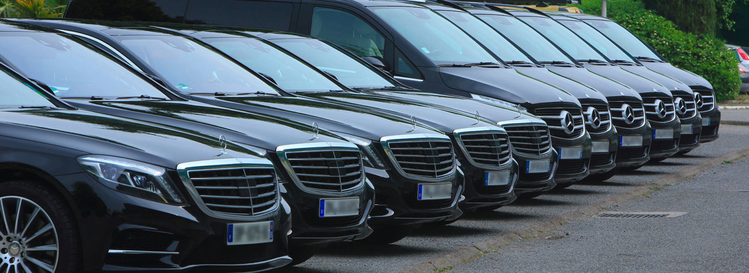 How To Welcome Important Clients At The Airport? | Kingdom Limousines